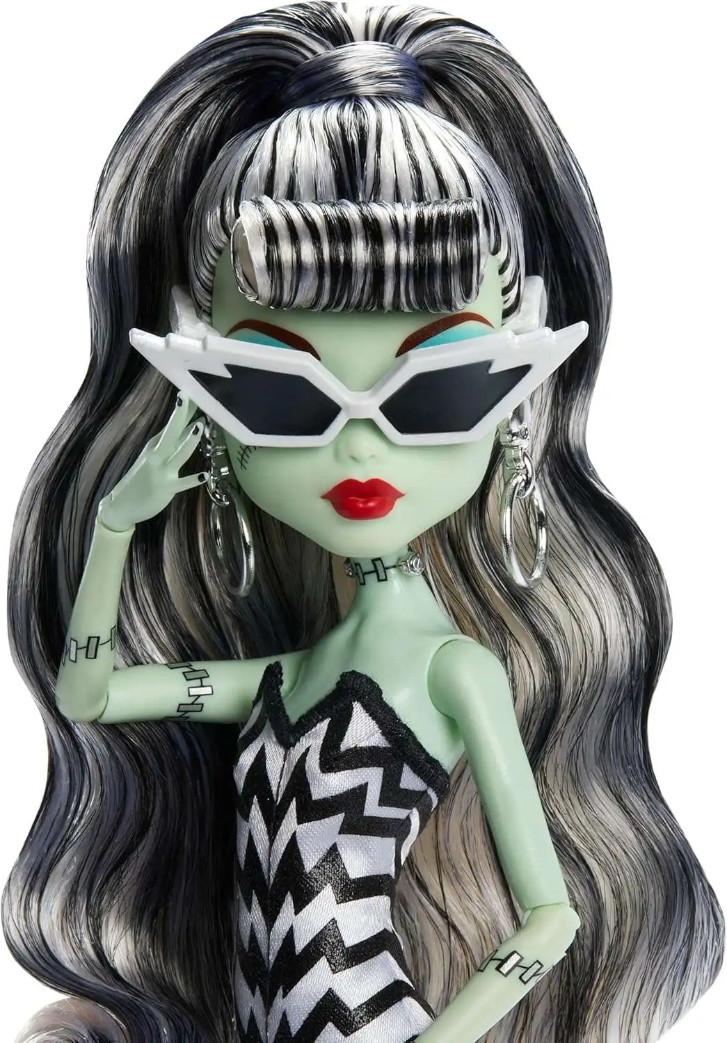Monster High x Barbie Skullector Frankie Stein Doll With Original ...