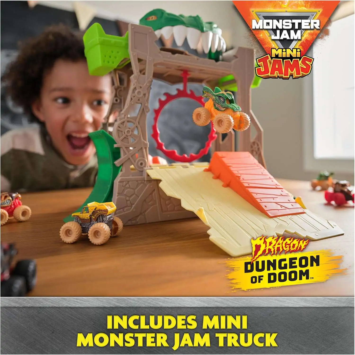 Monster Jam Mini Jams Dungeon of Doom Playset Spin Master - ToyWiz