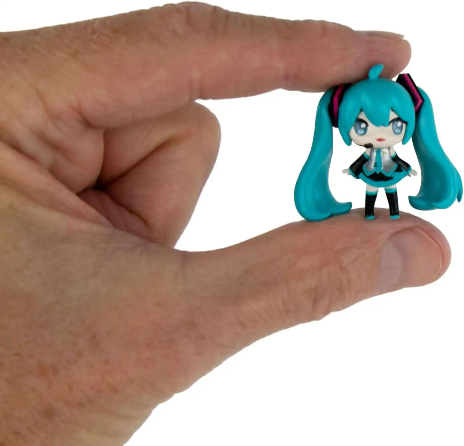 Worlds Smallest Micro Figures Hatsune Miku Micro Figure Super Impulse ...