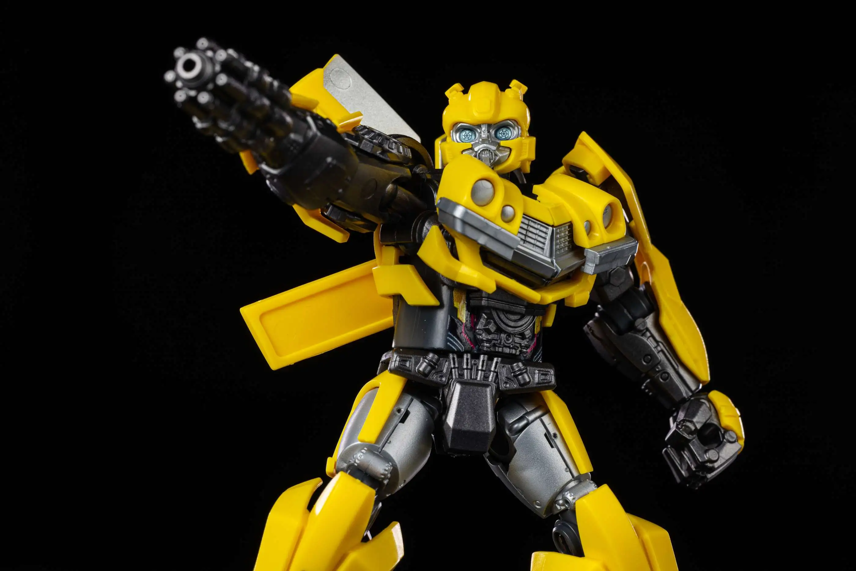 Transformers Rise of the Beasts Classics Class 02 Bumblebee Model Kit ...