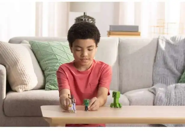 A Minecraft Movie Garrett, Creeper, Zombie Chicken Exclusive 4 Action ...