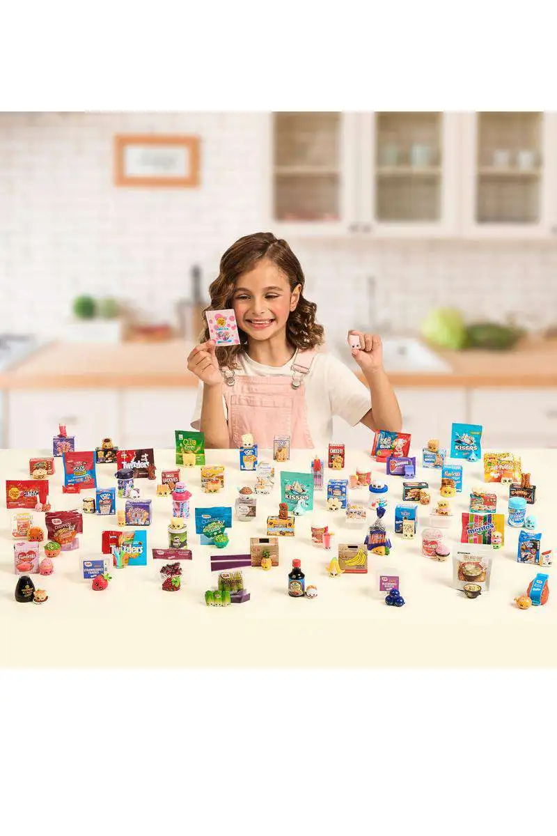 Shopkins Real Littles Series 17 Snack Time Mystery Box 24 Packs Moose ...